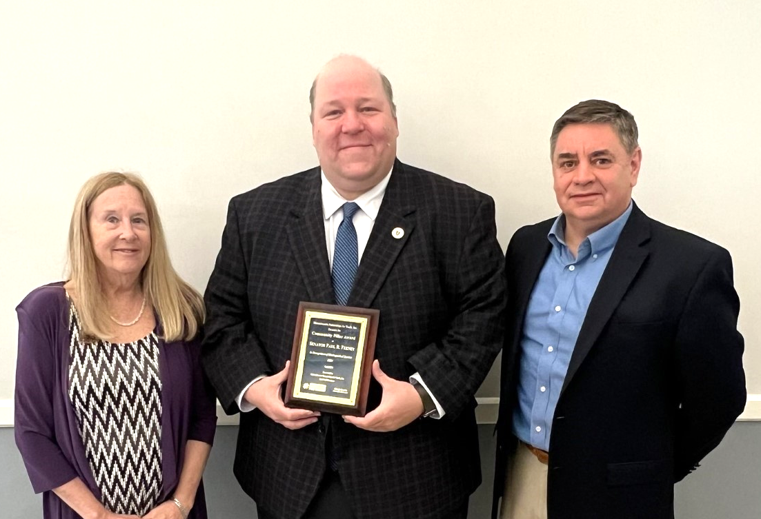 Sen. Paul Feeney presented with Community Pillar Award – North Star ...